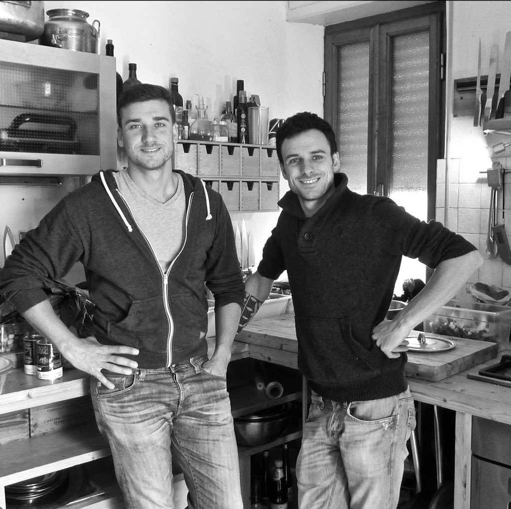 Chi è Massimiliano Carrara, fratello di Damiano - JeFemme.it